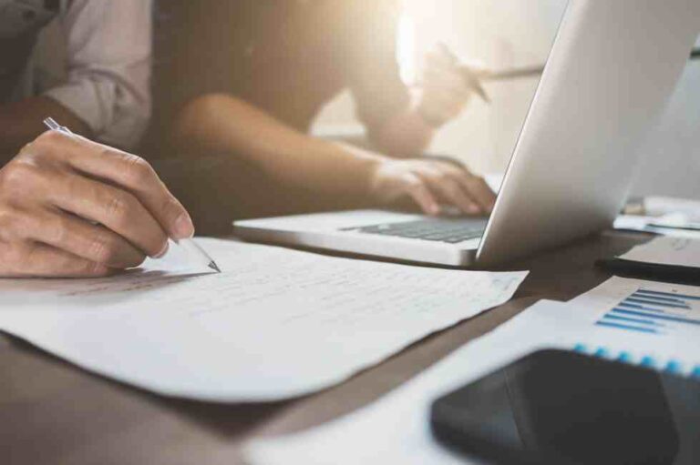 Benefits of Choosing Specialist Solicitors | KRG Conveyancing